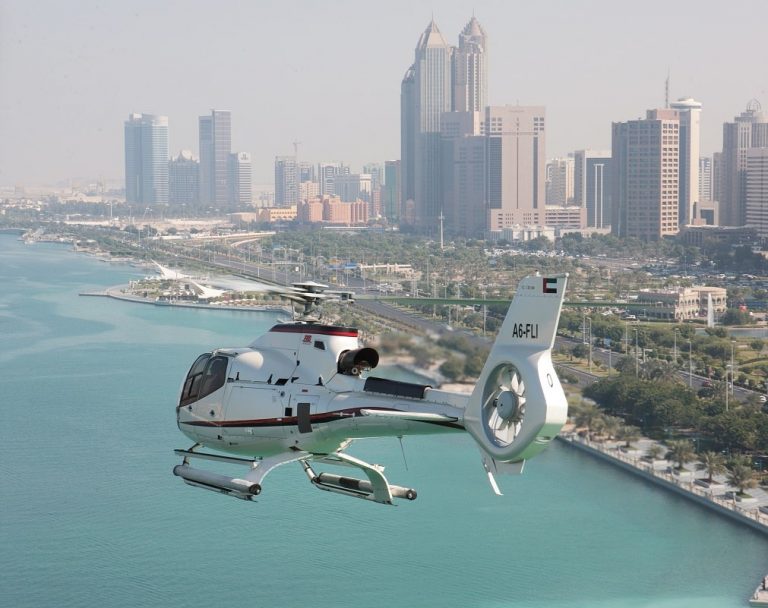 Helicopter Tours In Dubai & Abu Dhabi : Falcon Heli Tours